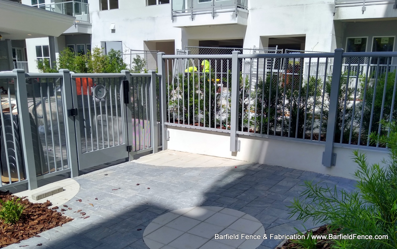 The Benefits and Applications of Aluminum Commercial Fencing - Barfield ...